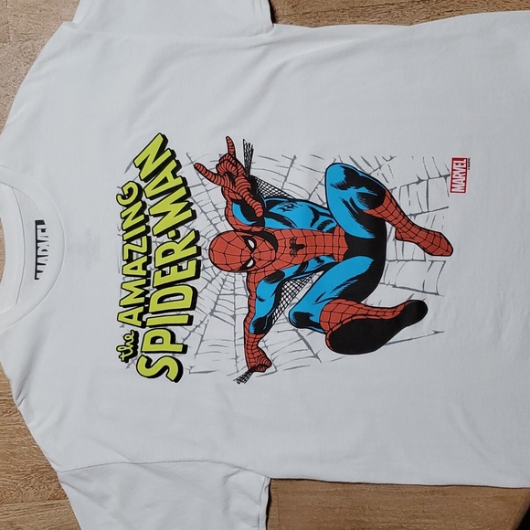 Marvel | Shirts | Mens Marvel Spiderman Tee Shirt | Poshmark